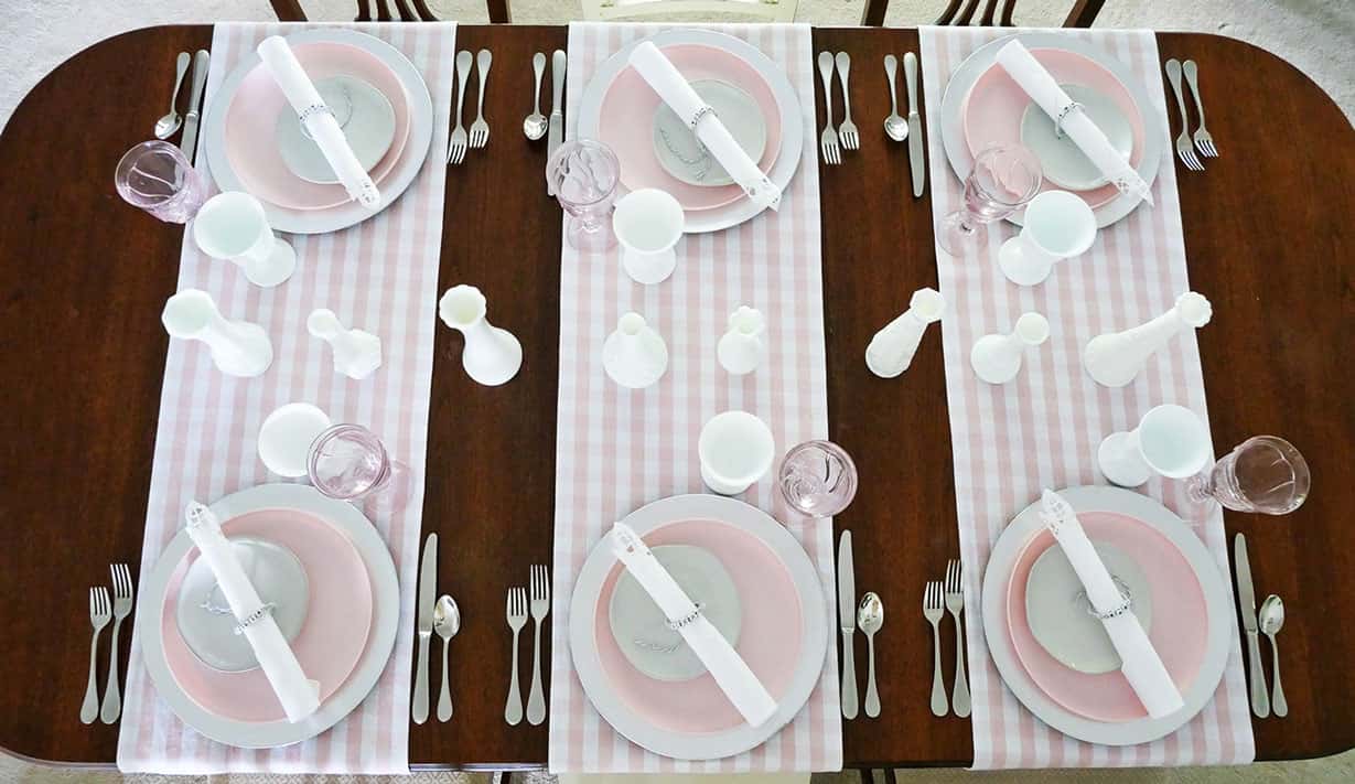 Setting a Pretty Table for Your Girlfriends: Pink & White - Adorn the Table