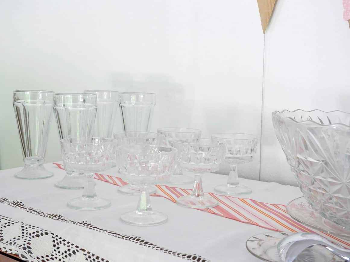 Create a Cute and Simple Ice Cream Sundae Bar Buffet - Adorn the Table