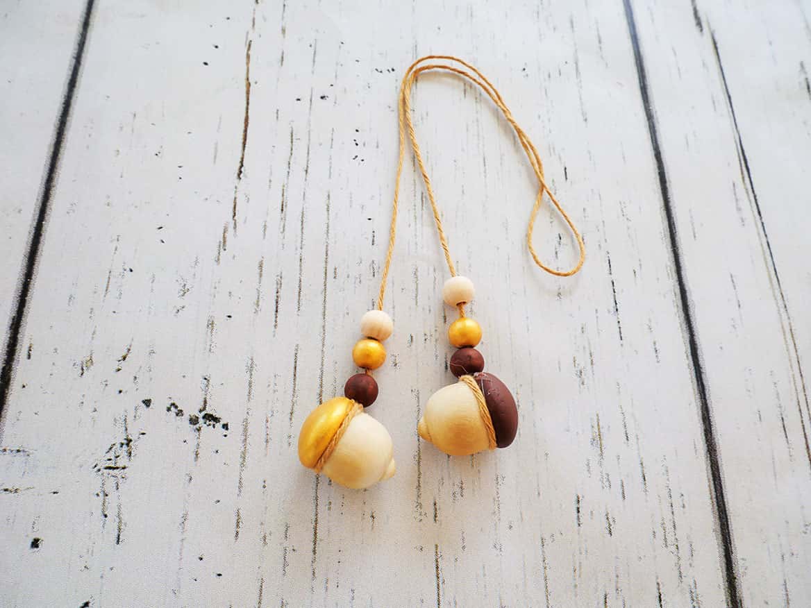 Easy DIY Acorn Napkin Rings - Adorn the Table