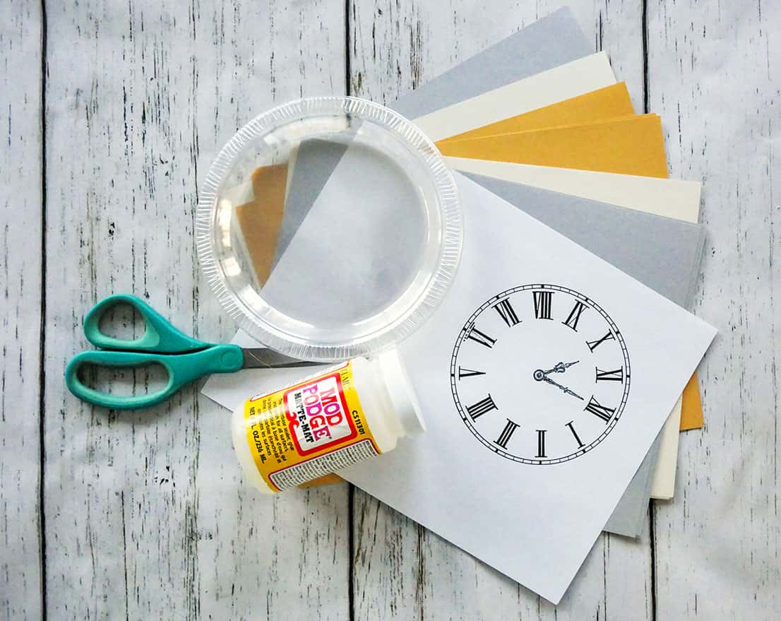 DIY New Year's Eve Clock Plates - Adorn the Table