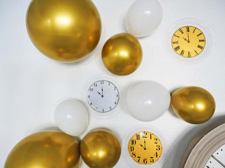 Quick & Easy New Year's Eve Buffet Table - Adorn the Table