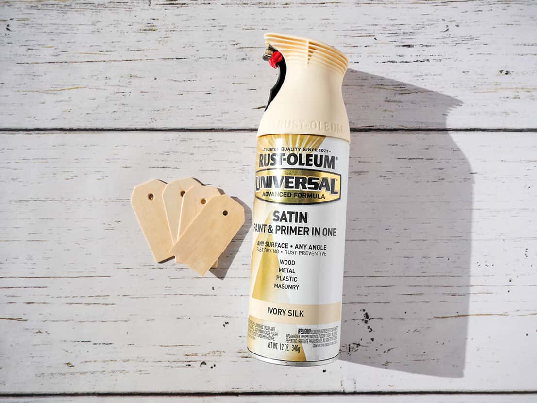 Cute & Easy Personalized Hanging Tags - Adorn the Table