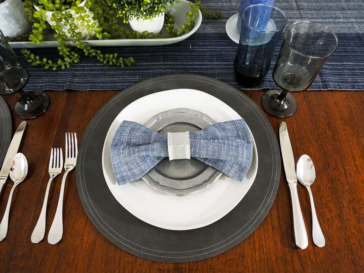 Masculine & Minimal: Two Father’s Day Table Setting Ideas He’ll ...